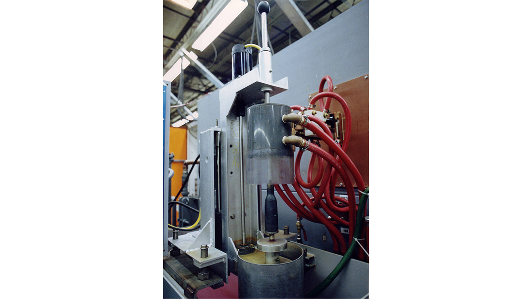 Lift & Rotate Machinery for Induction Heat Treating | Ajax TOCCO